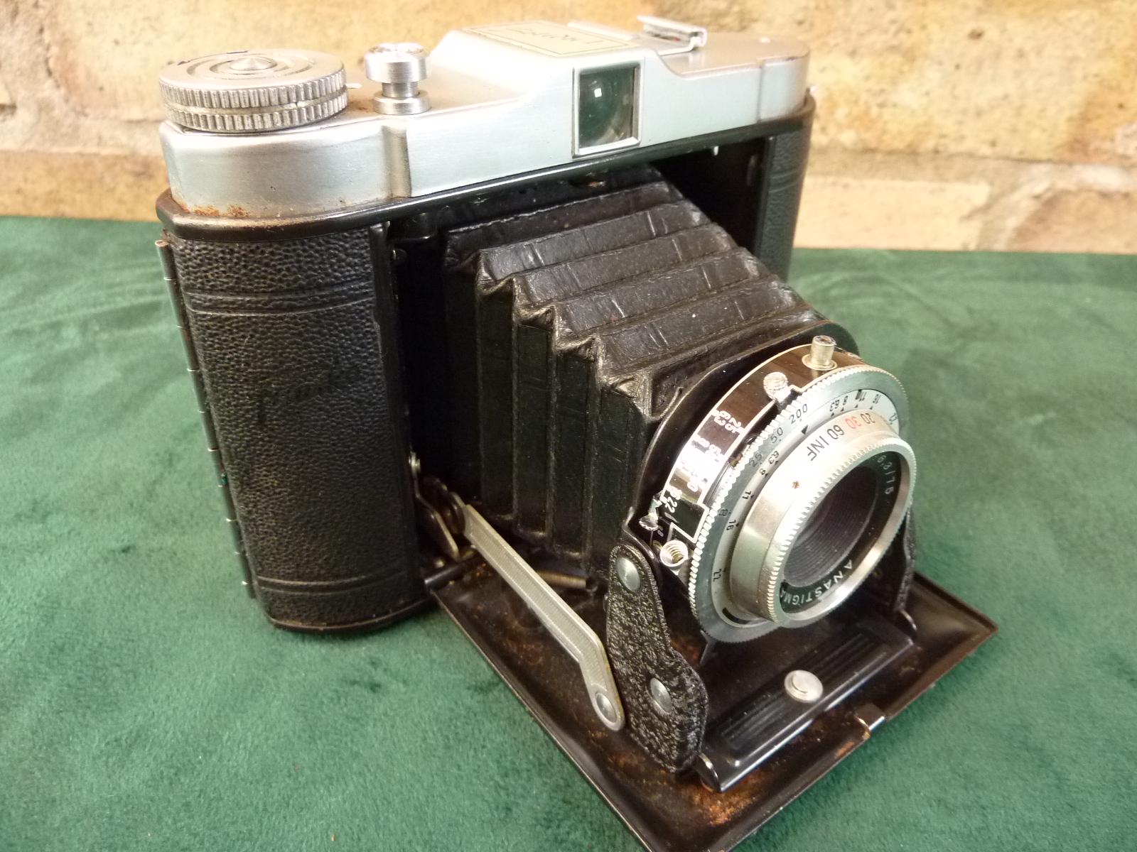Vintage Franka Solida I Folding Camera With Case 1:6.3 75mm Lens 120 ...