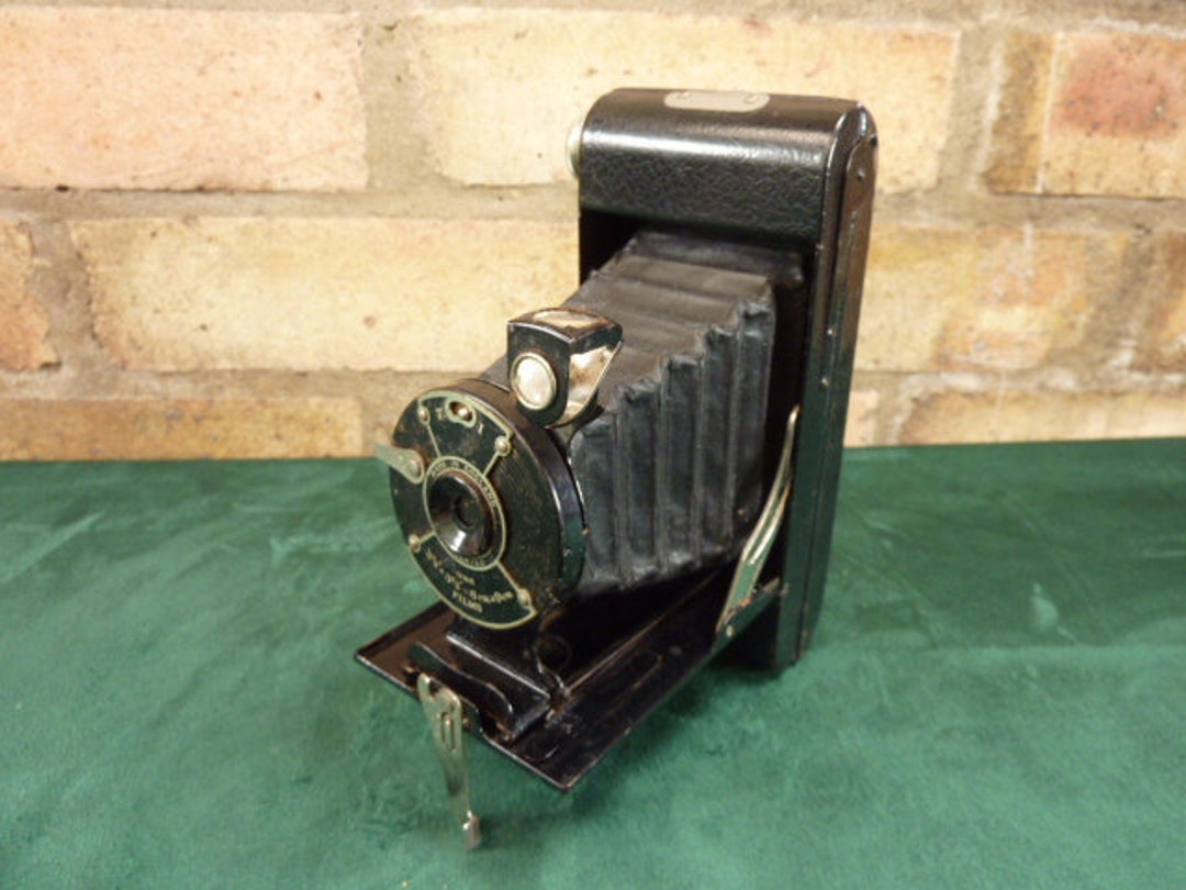 Vintage Agfa Isolette V 120 Folding Camera Agnar 1:4.5 85mm Lens VGC #1 ...