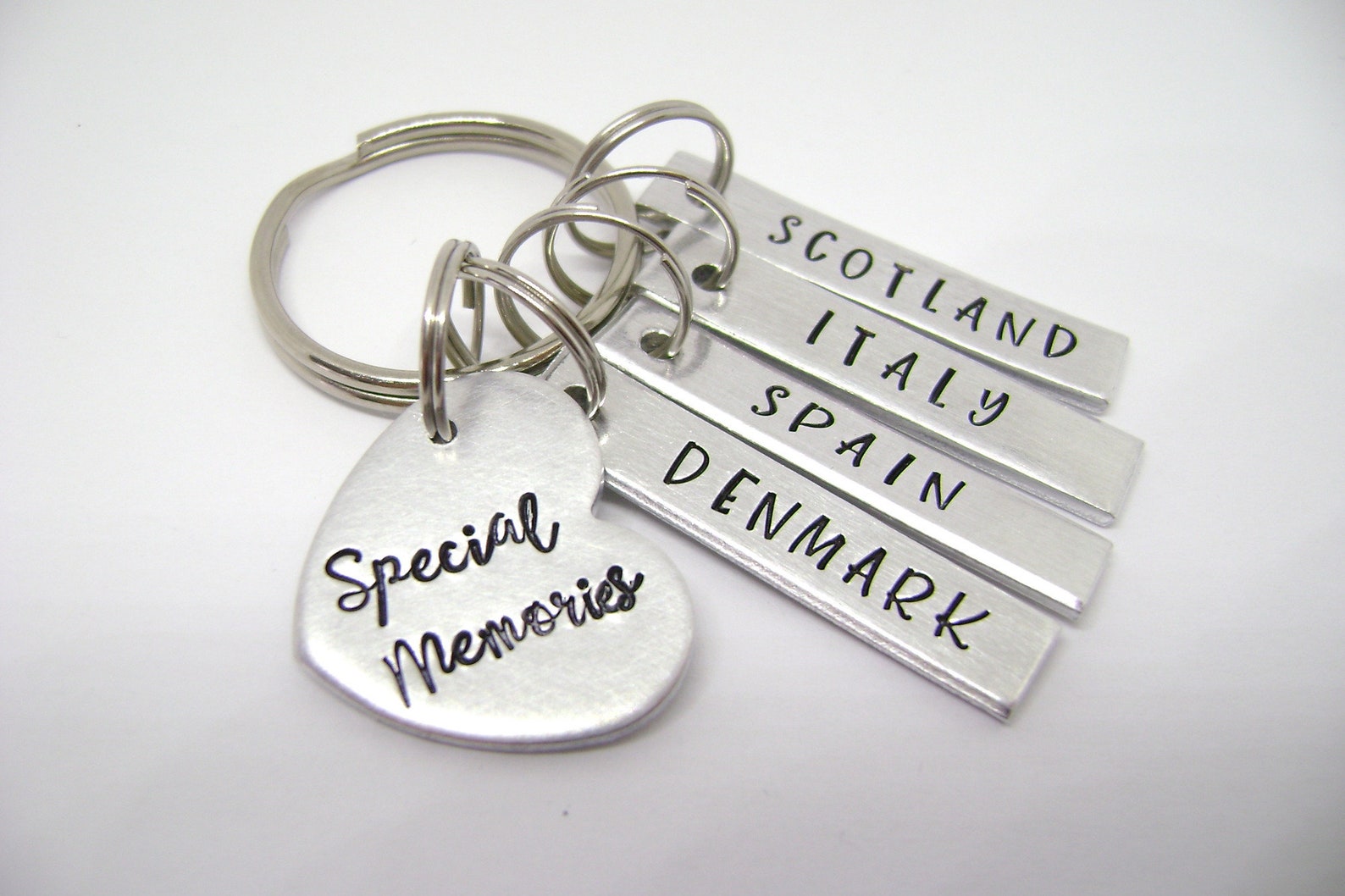 Travel Keychain With Collection of Countries Visited Travel - Etsy