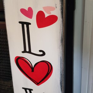 Love Sign Valentine Porch Sign Heart Decor Distressed Wood Wall Hanging ...