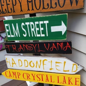 Halloween Directional Sign Porch Sign Distressed Cedar Wood Lawn ...