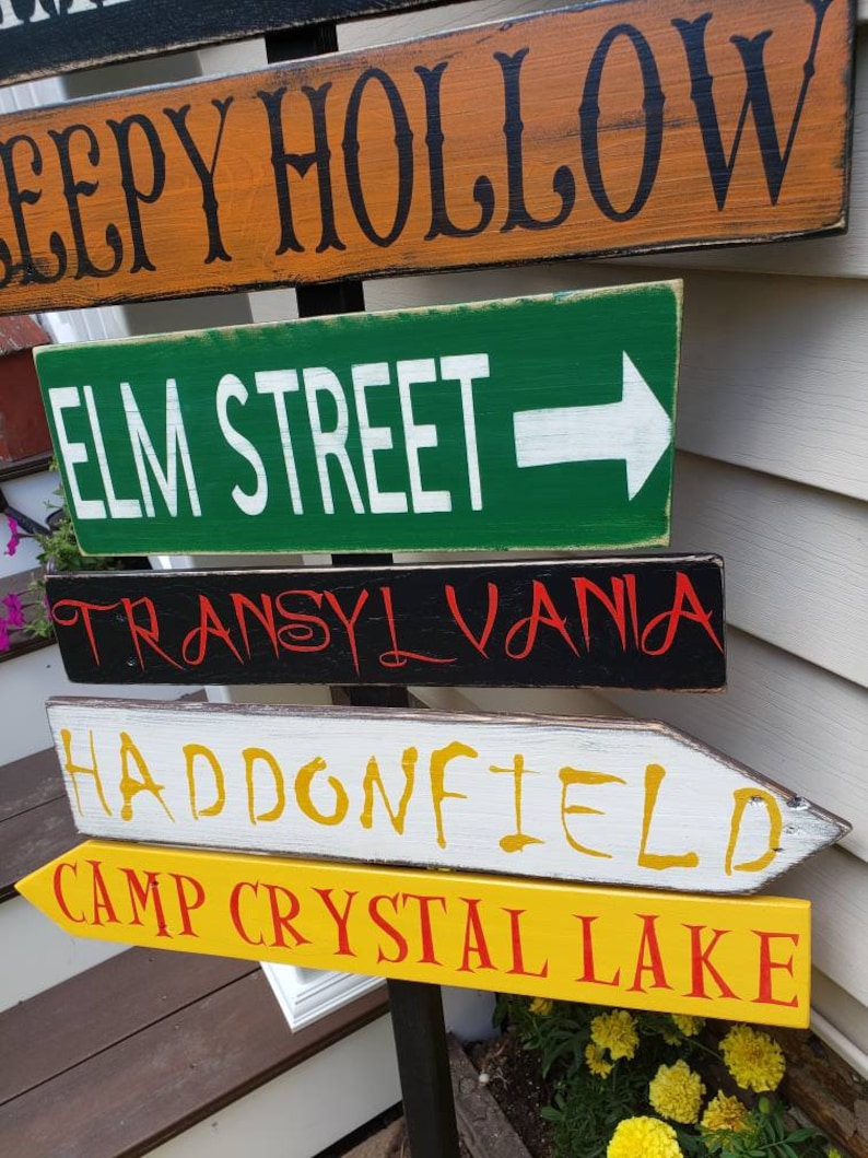 Halloween Directional Sign Porch Sign Distressed Cedar Wood Lawn ...