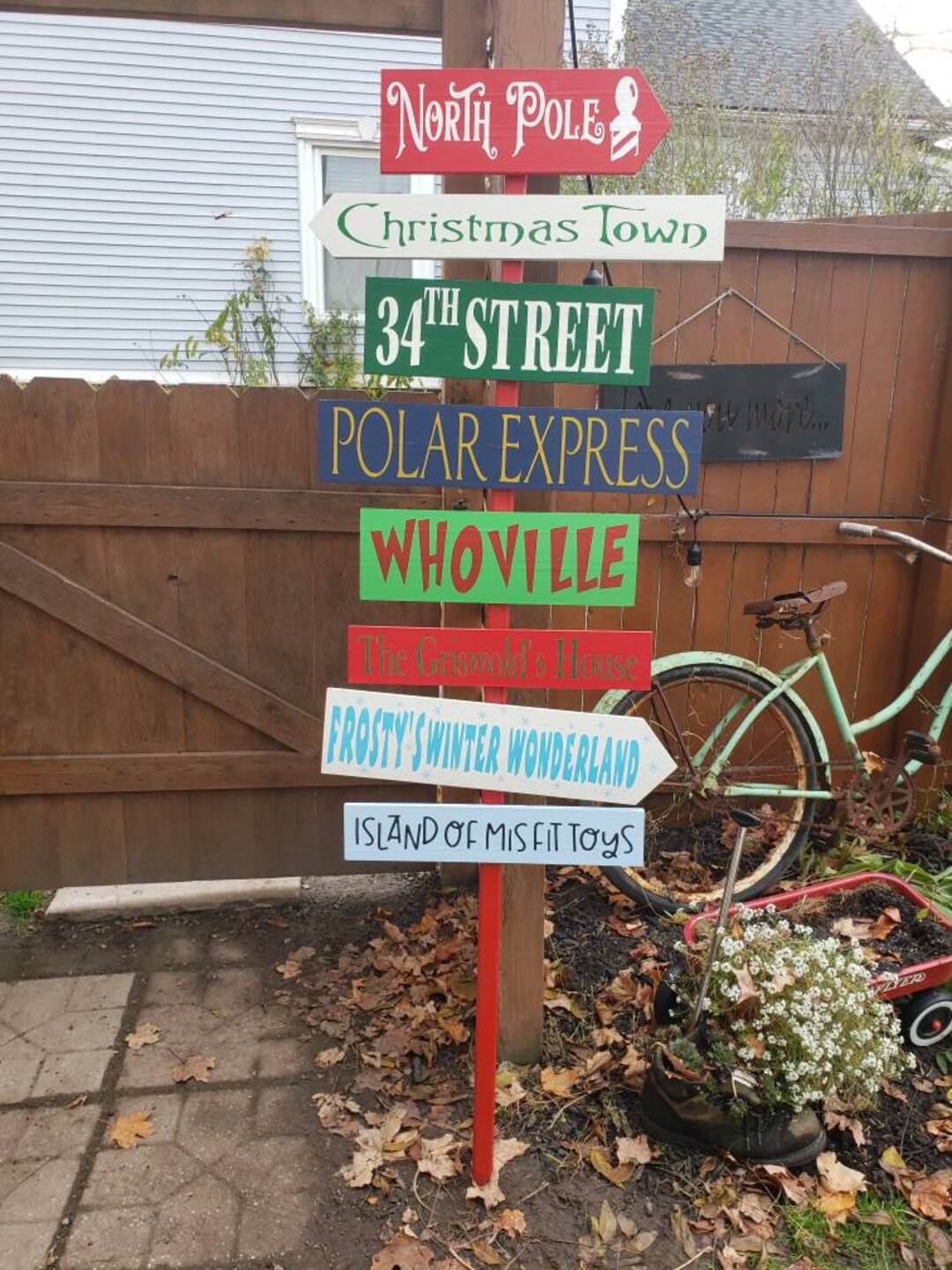 Christmas Directional Sign Porch Sign Distressed Wood Lawn Ornament ...