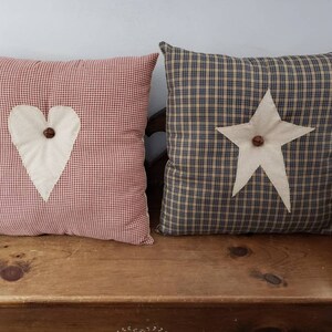 Primitive Pillow 16" Square Homespun Pillow Prim Star Heart Rusty Bell ...