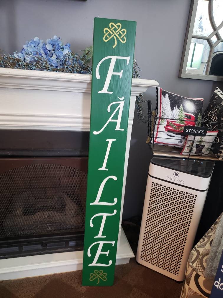 Failte Porch Sign Gaelic Irish Welcome Reversible Sign Distressed Wood ...