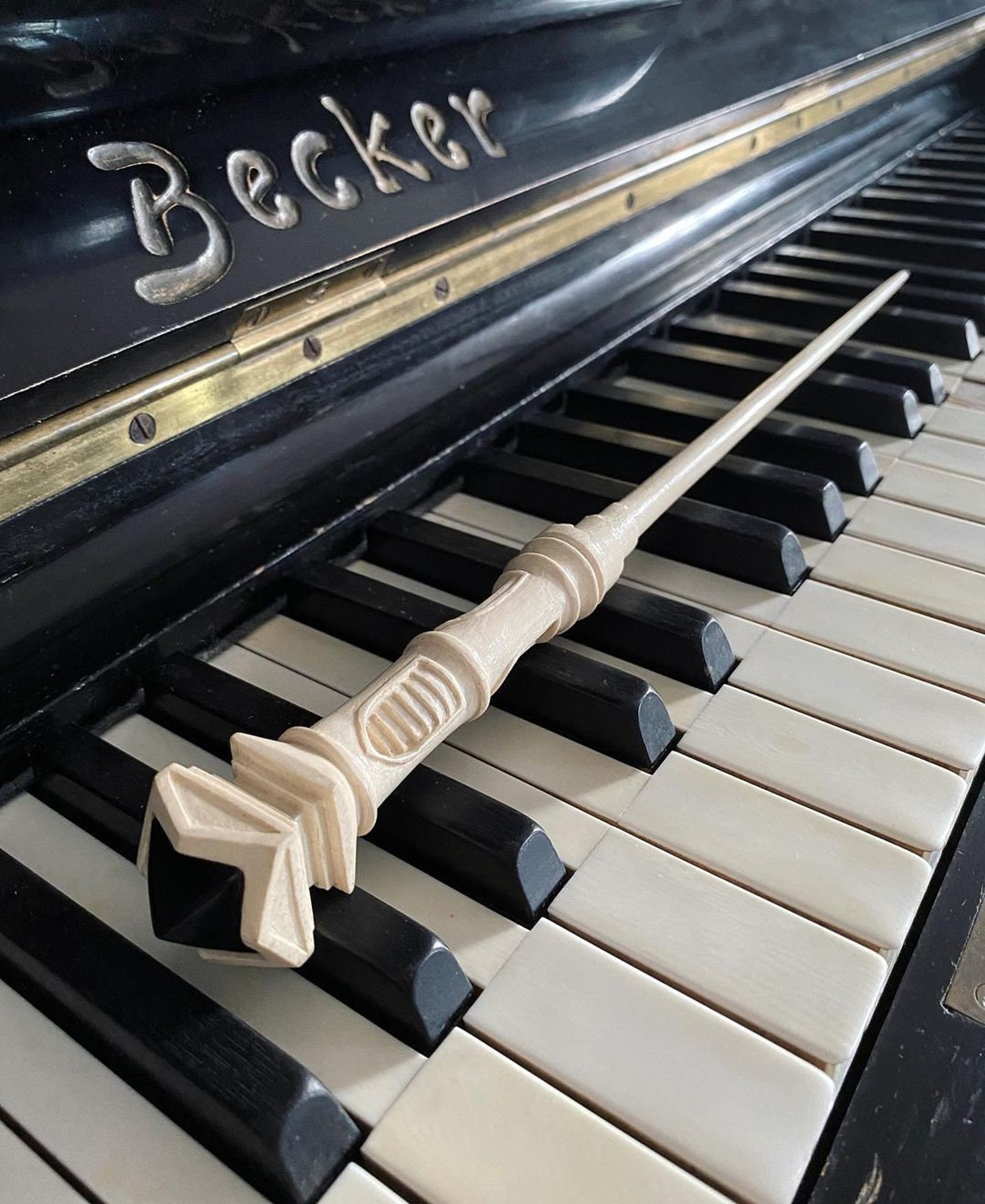 THE MIND Wizard Wand White Hornbeam Wood Black Onyx - Etsy