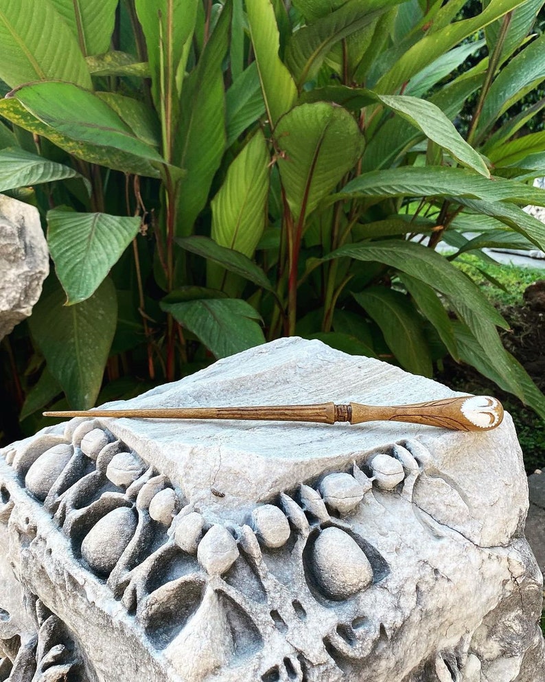 THE GOLDEN OWL Wizard Wand Carpathian Beech Wood 100% - Etsy