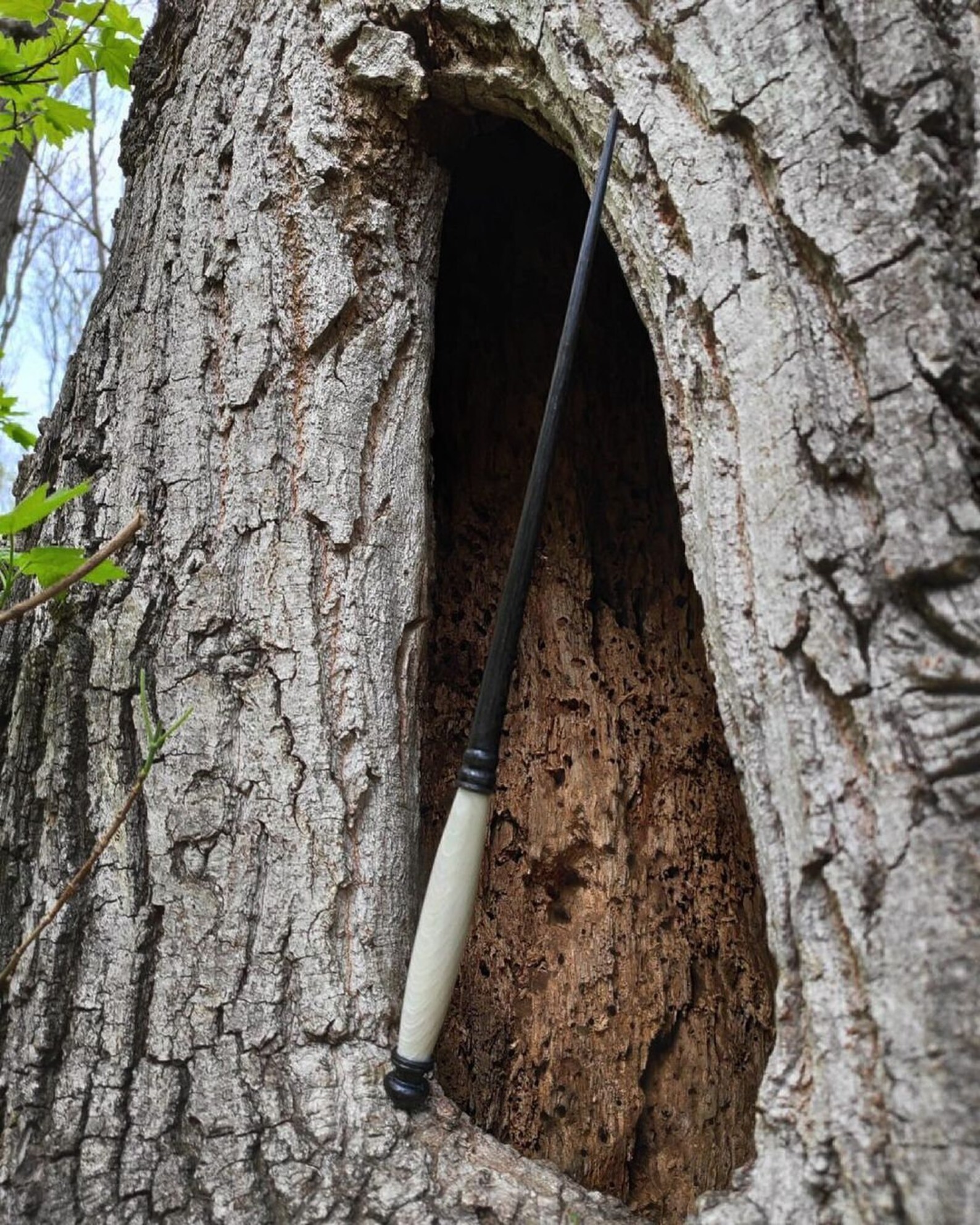 BABYLON Wizard Wand Black Oak Wood Snake Stone Marvelowls - Etsy