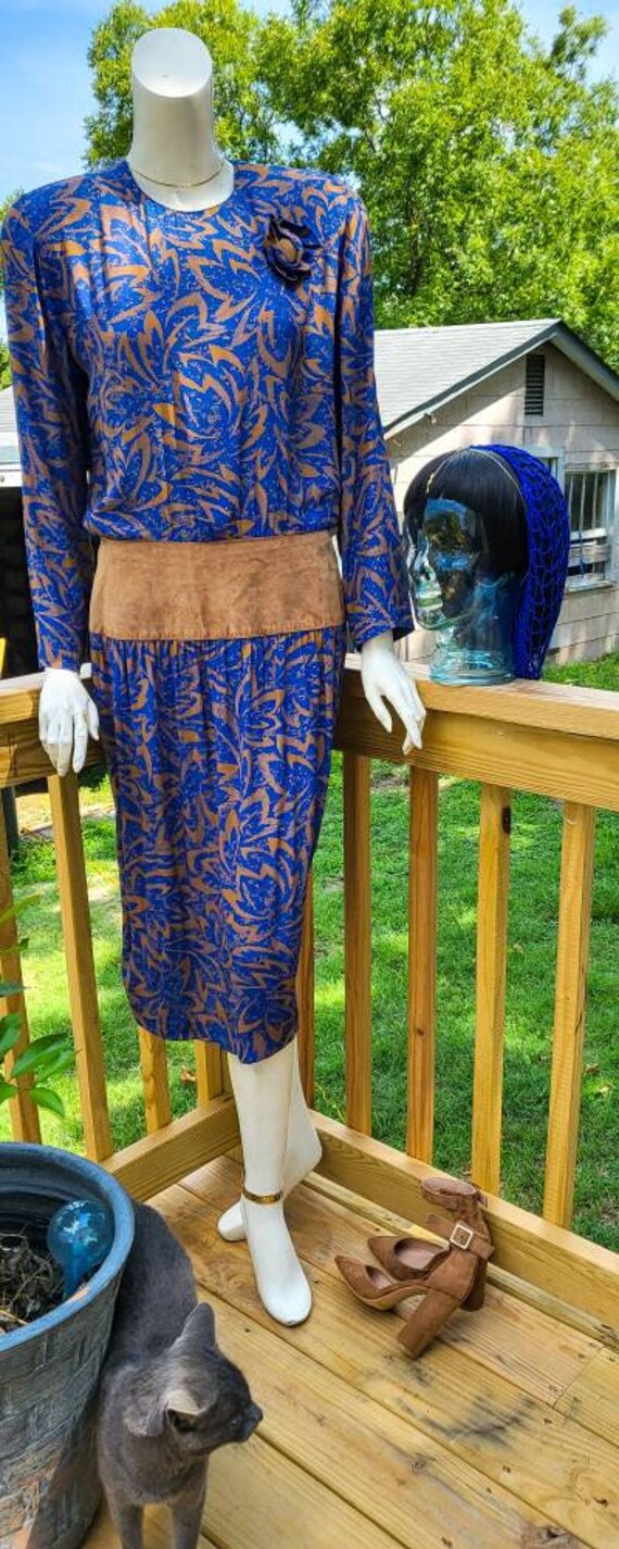 Vintage Cynthia Rowe Blue and Brown Suede Leather Lon… - Gem