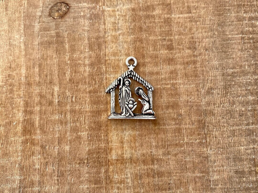 Nativity Charm, Jesus Manger Pendant, Baby Jesus Charm, Pewter Findings ...