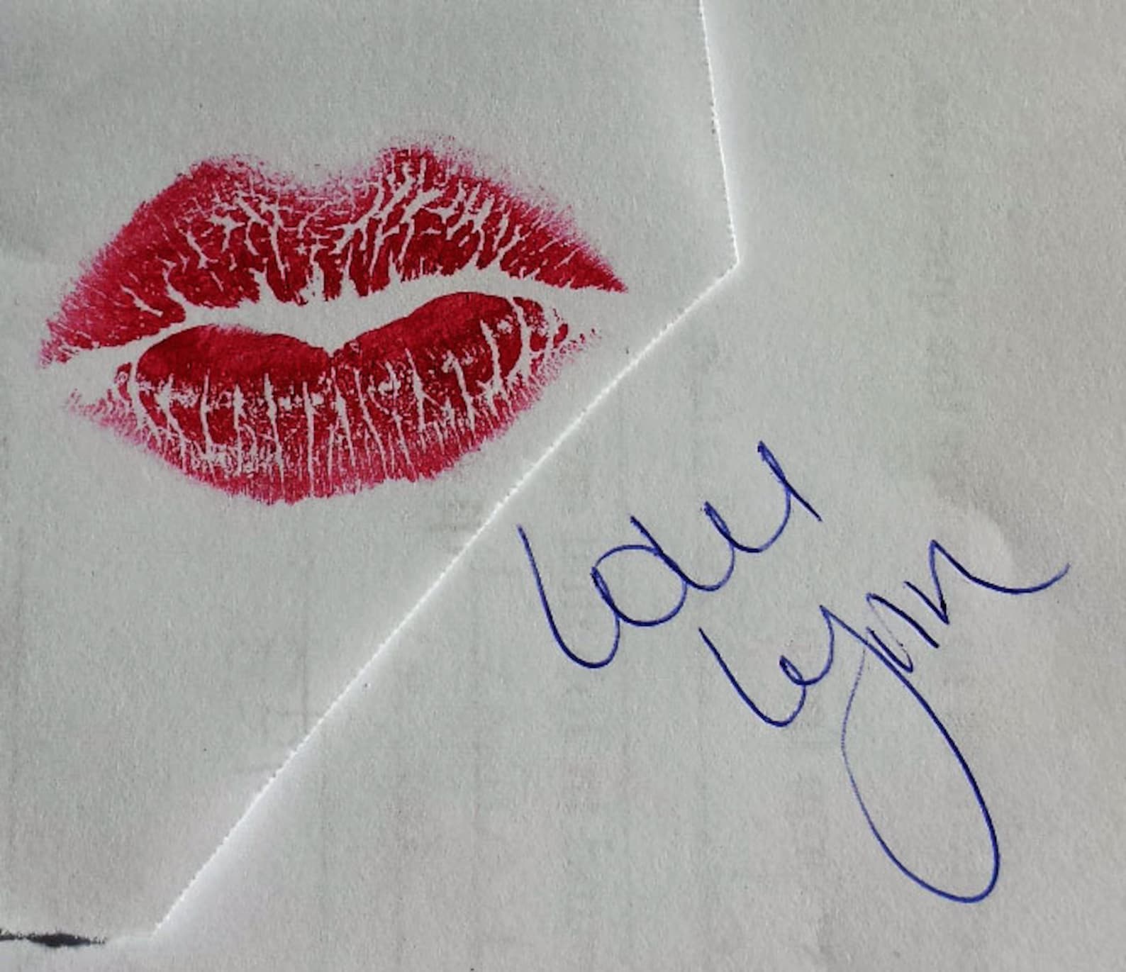 Your Actual Lips Imprint Handwritten Steel Key Chain or - Etsy