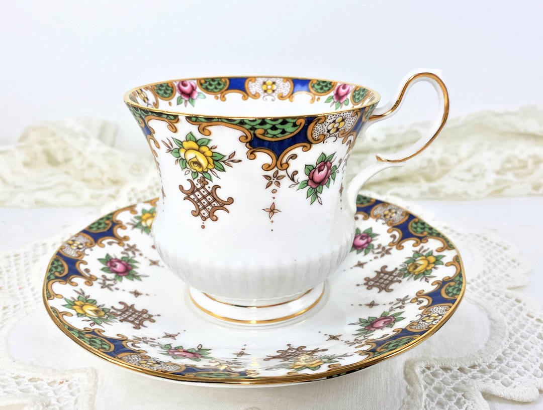 Queen's Kenilworth Teacup and Saucer, English Fine Bone China, Queen's ...