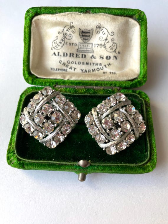 Lisner Square Rhinestone Earrings - Gem