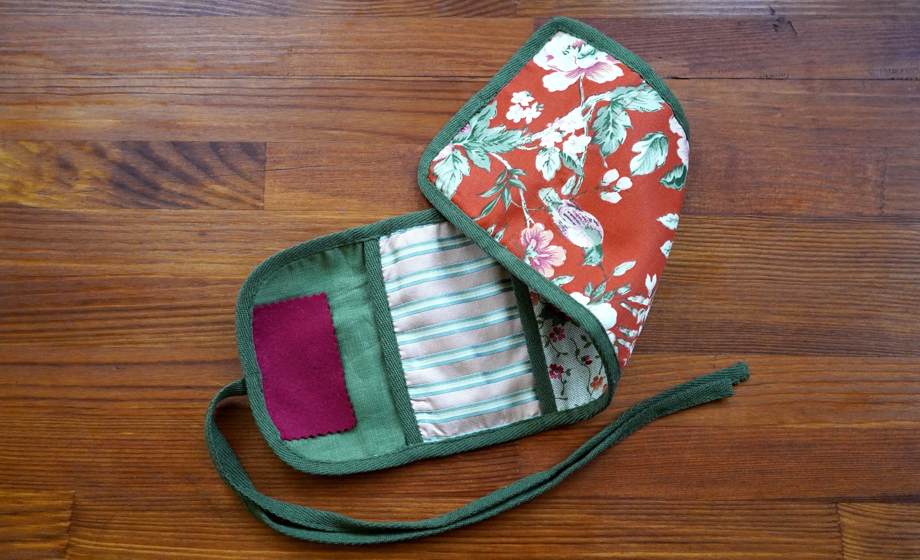 18th Century Sewing Kit, Natural Fabric Hussif With Optional Fill - Etsy