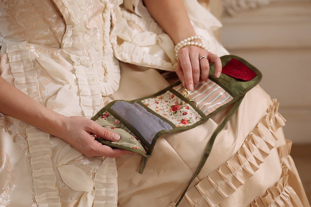 18th Century Sewing Kit, Natural Fabric Hussif With Optional Fill - Etsy