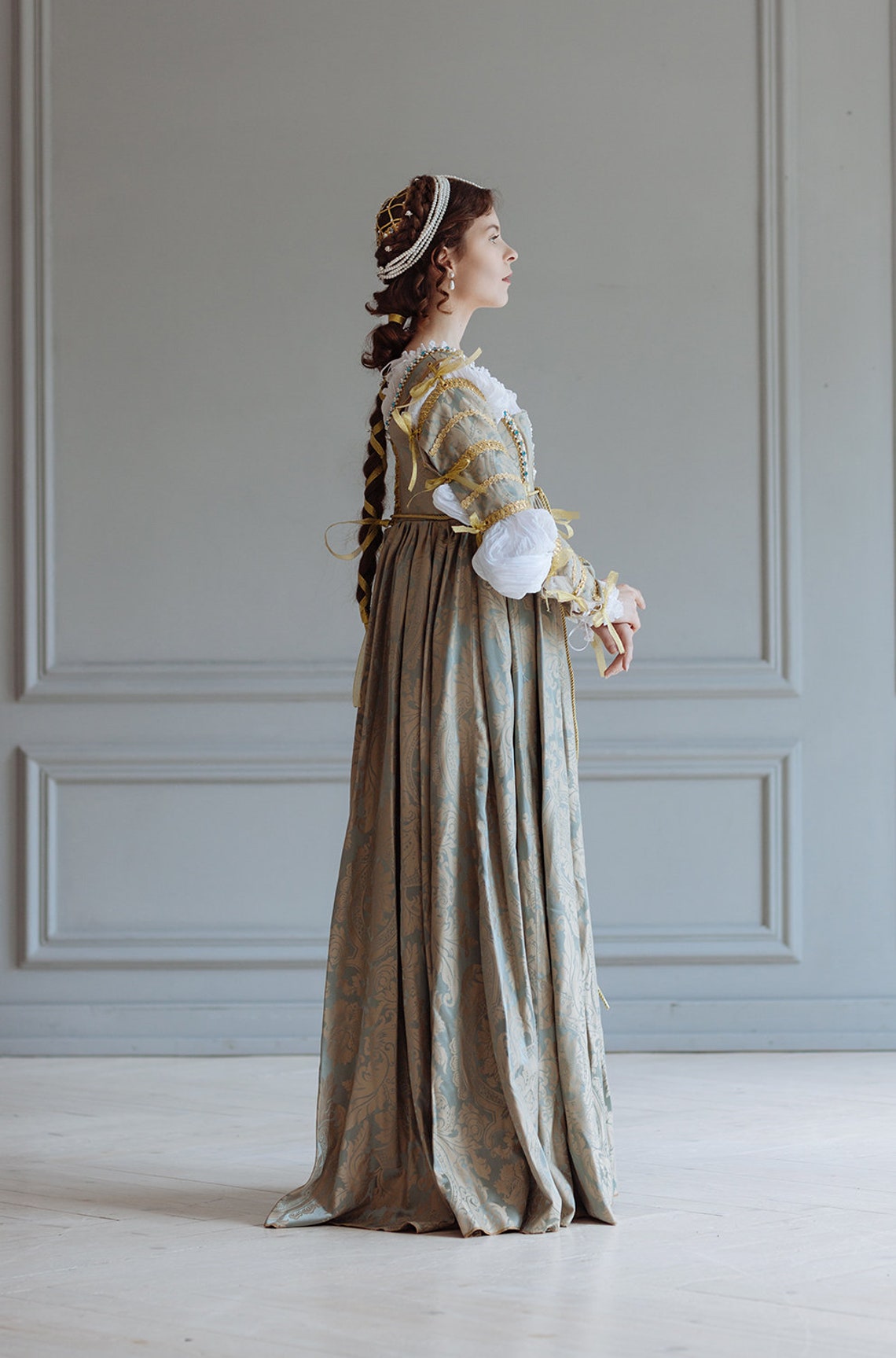 Renaissance Lucrezia Borgias Woman Dress Set 15th 16th Etsy