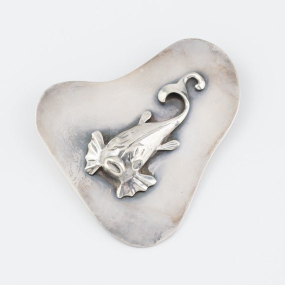 Big 3" Mid Century Sterling Silver Raised Koi Fish in… - Gem