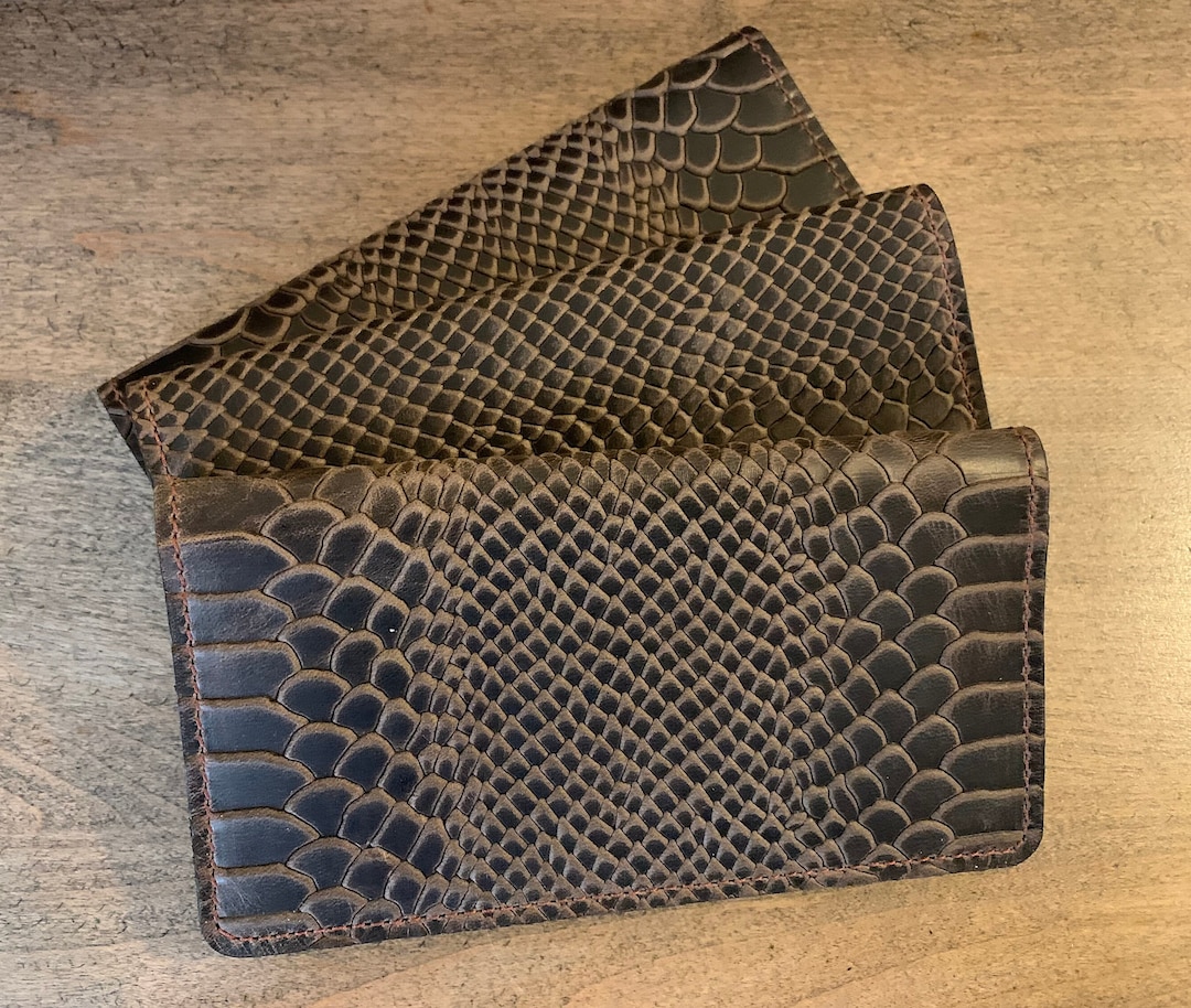 Embossed Croc Cow Leather Checkbook Cover - Etsy
