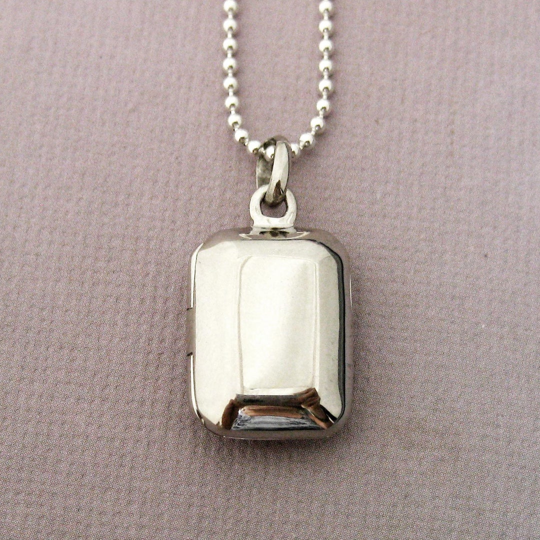 Small Rectangle Locket in Sterling Silver, Engraveable Vintage Look ...