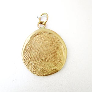 14k Gold Fingerprint Pendant: Organic Memorial Jewelry - Etsy