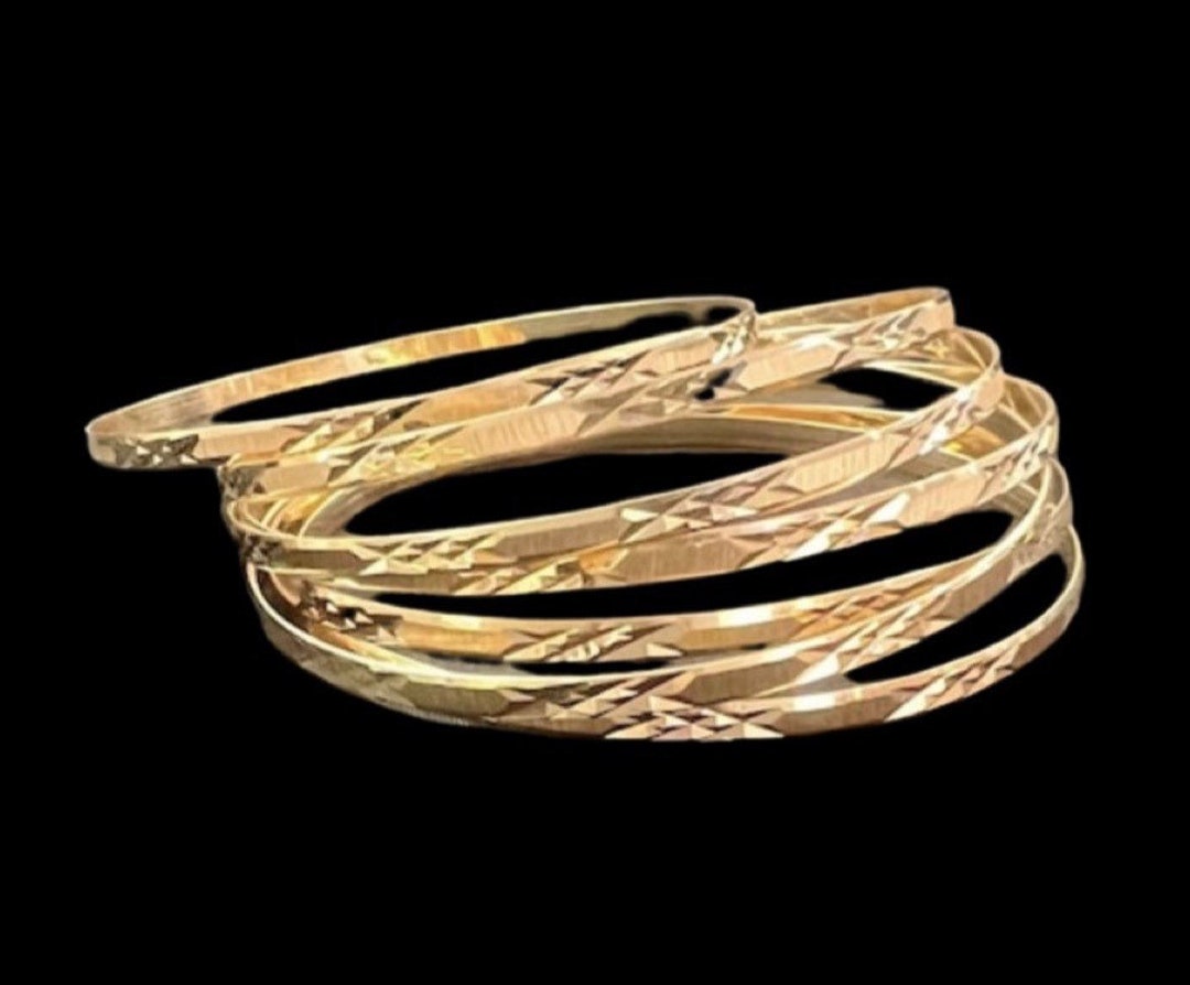 14k Yellow Gold Seven Days Design Diamond Cut Bangle Bracelet , Size 8. ...