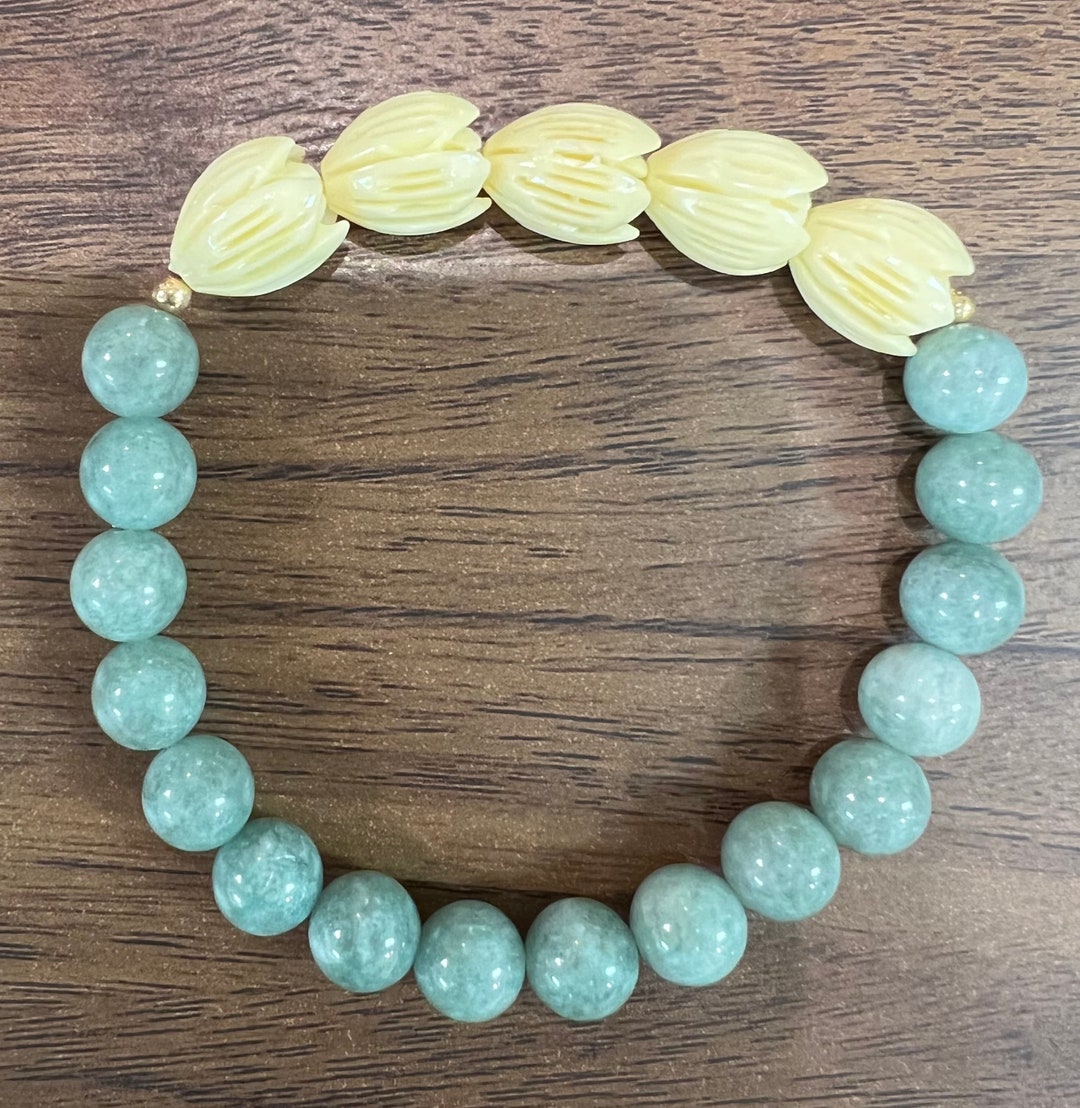 Jade Bead White Pikake Stretch Round Natural Hawaii Bracelet - Etsy