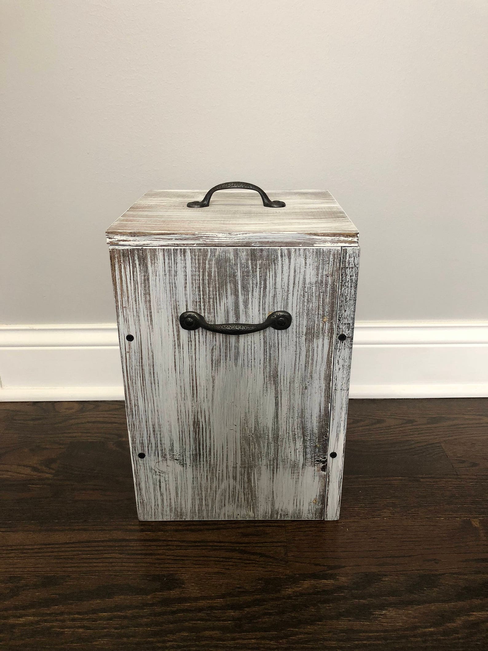 WHITEWASH Rustic Garbage Can Bathroom Trash Can 3 or 4 - Etsy