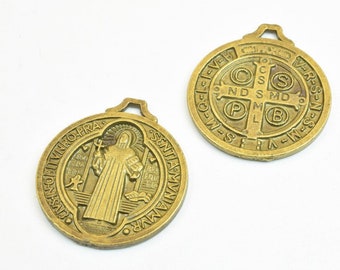 Sentia Mvniamvr | Etsy