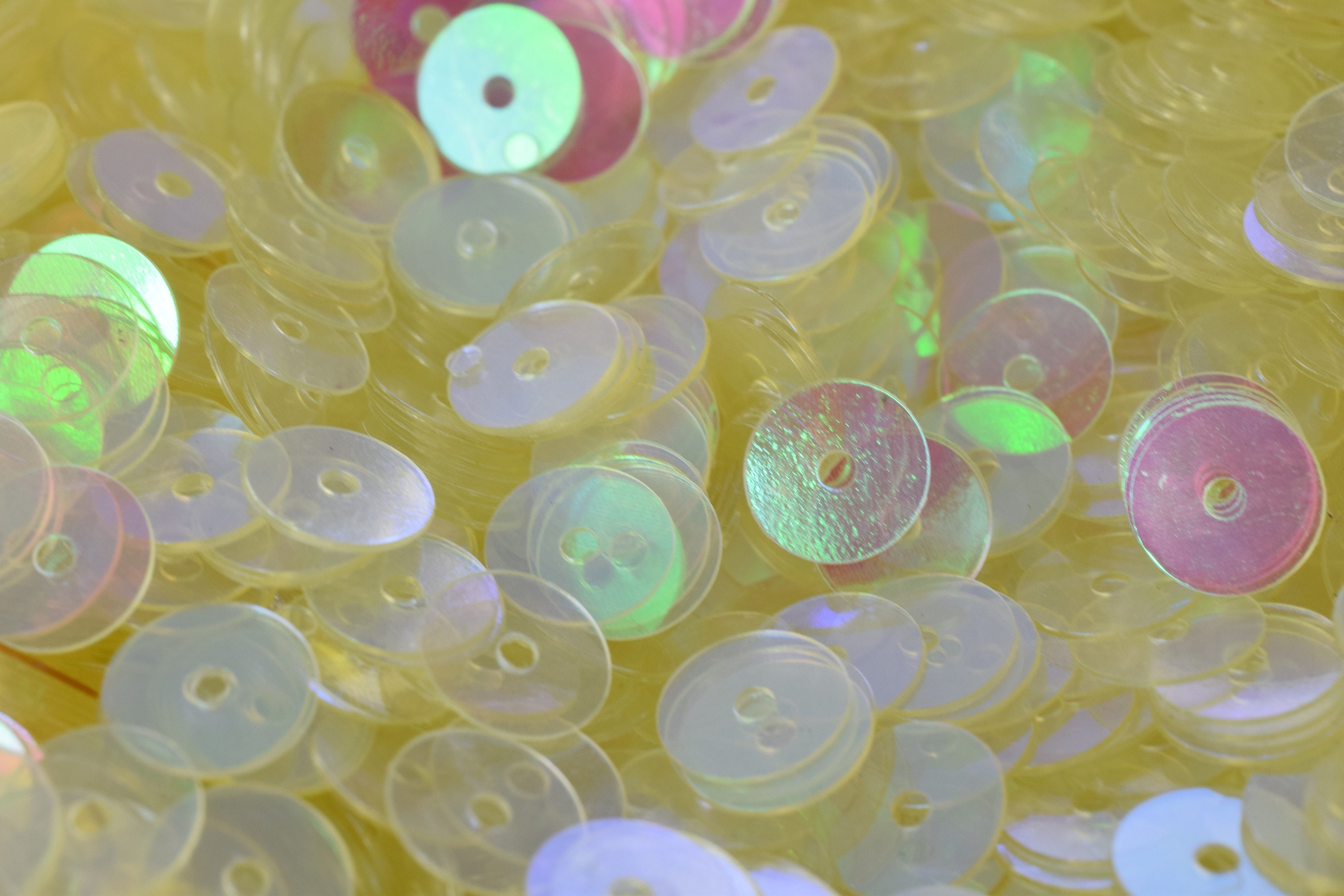 3/4/6mm Clear Iridescent Flat Sequins Round Sequins/loose - Etsy
