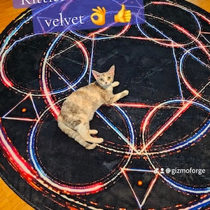 FFXIV Azem Circle Rug - 6ft Round Velvet Carpet - Final Fantasy XIV - Etsy