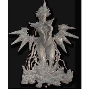 Lady Dimitrescu Statue - Resident Evil Village - Crystal Dimitrescu ...