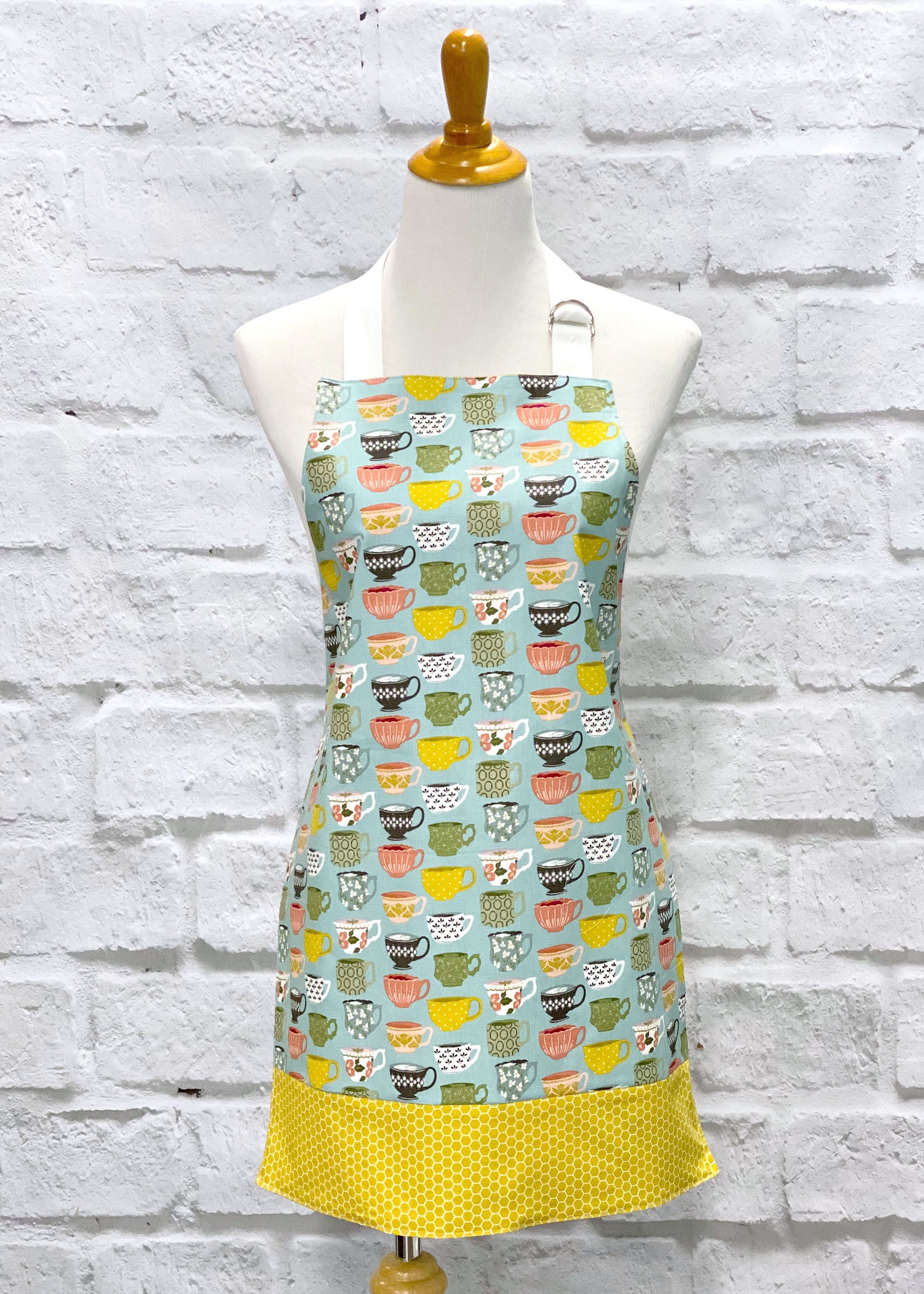 Aprons Downloadable PDF Pattern & Video Tutorial | Etsy