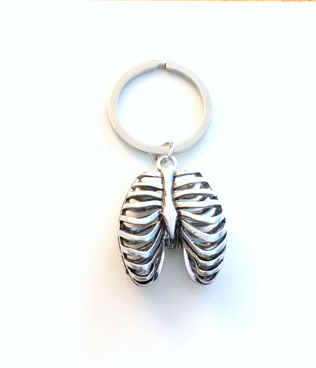Human Rib Cage Key Chain, Ribcage Keyring, Ribs Gift for Orthopedic ...