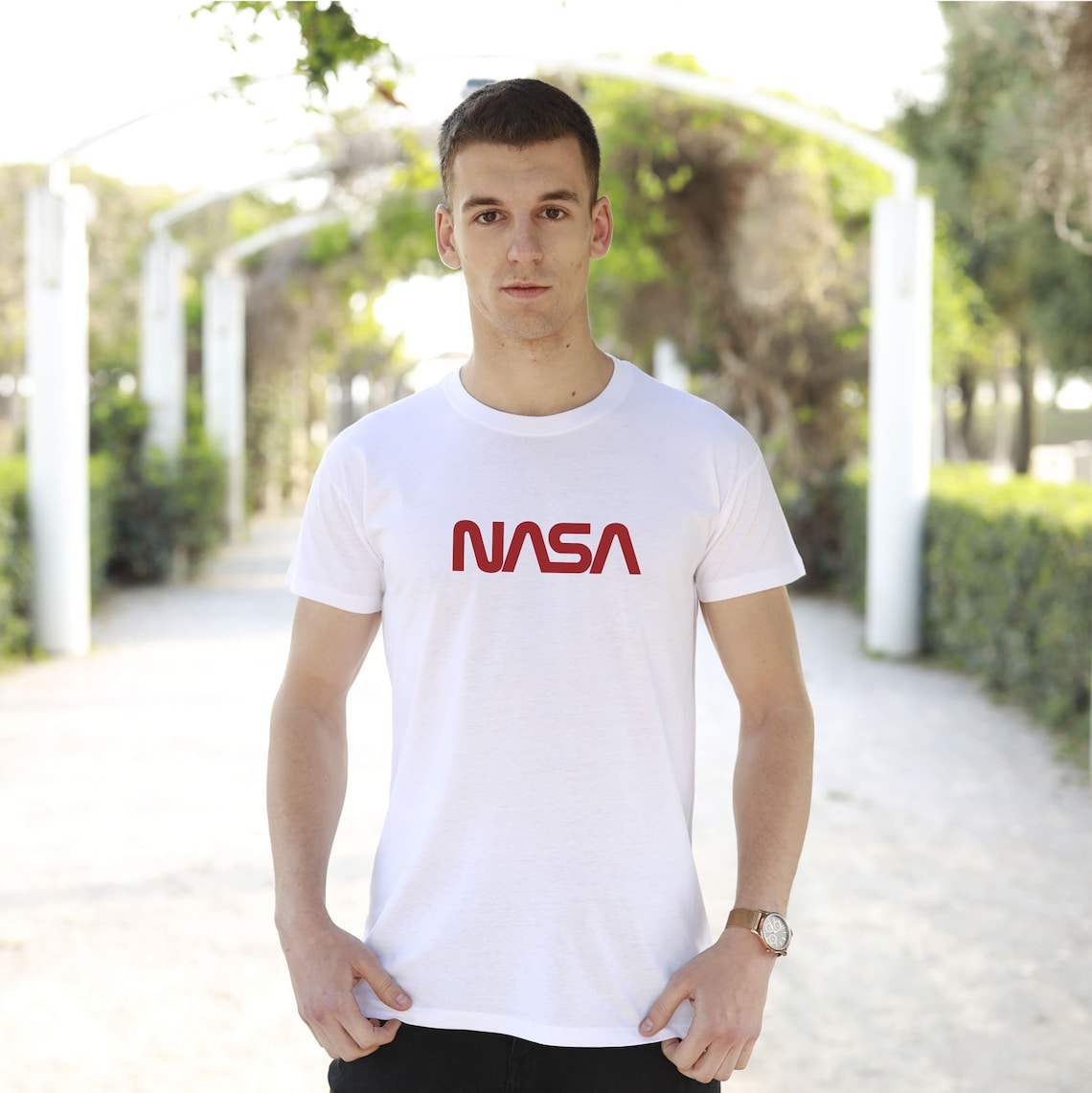 NASA Shirt NASA Logo Red White T Shirt Original Christmas - Etsy