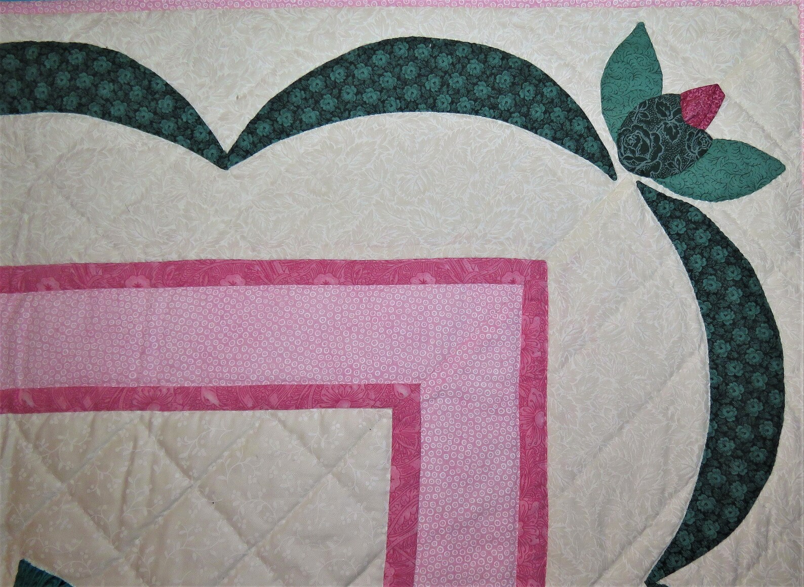 Vintage Baltimore Album Wall Hanging Shabby Chic Victorian Quilted Wall ...