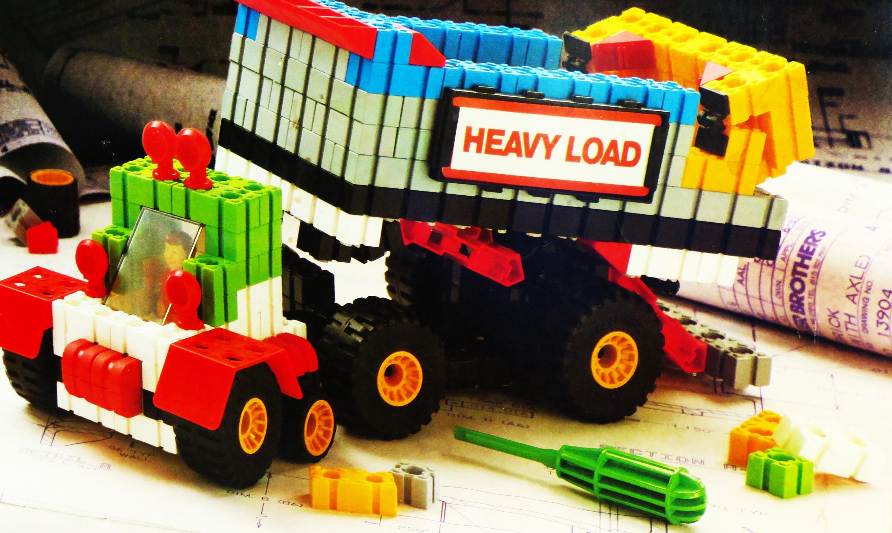 The Construction Company Building Set by Parker Bros With Locking ...