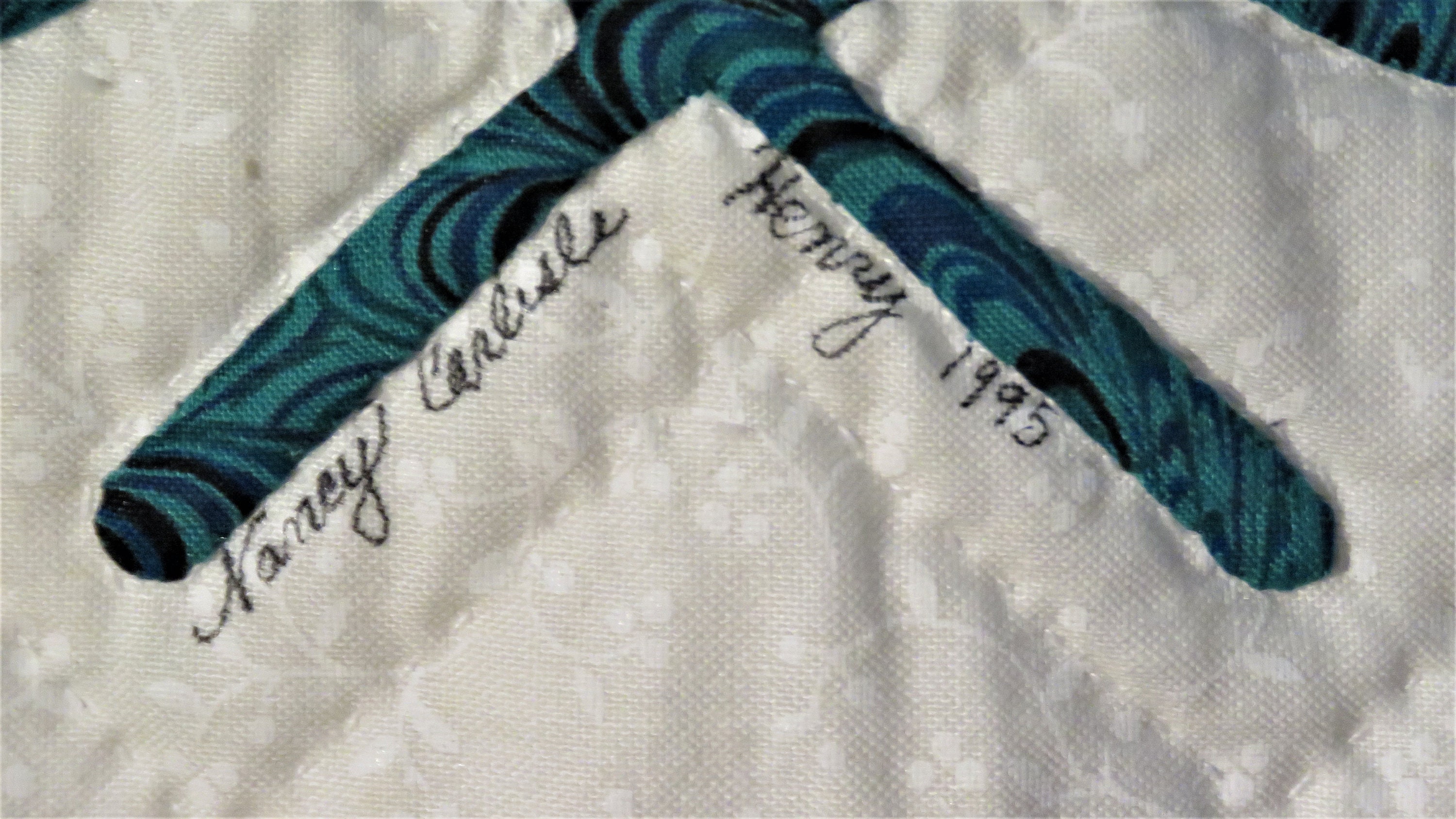 Vintage Baltimore Album Wall Hanging Shabby Chic Victorian Quilted Wall ...