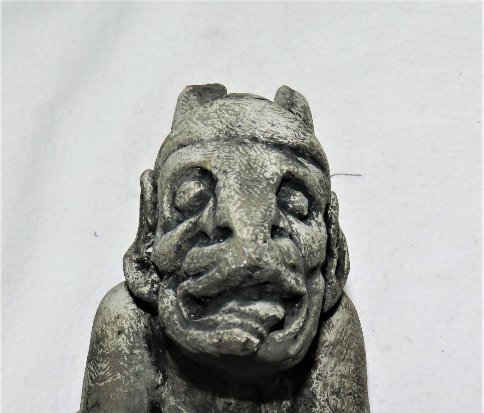 GARGOYLE Statue Made of Heavy Resin Casting Winged Gargoyle ...