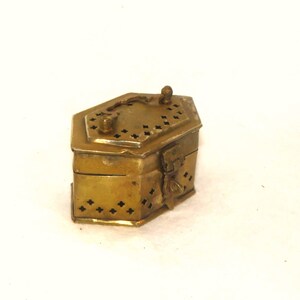CHOICE of 3 Brass Cricket Boxes: 8 1/2x7 Oval or 4 1/8 X 3 1/2 Oval or ...