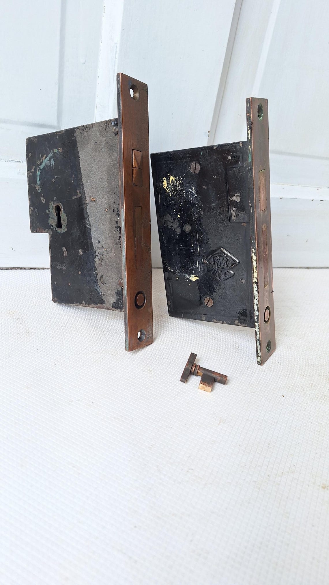 Double Pocket Door Hardware Set With Key, Pocket Door Mortise Locks ...