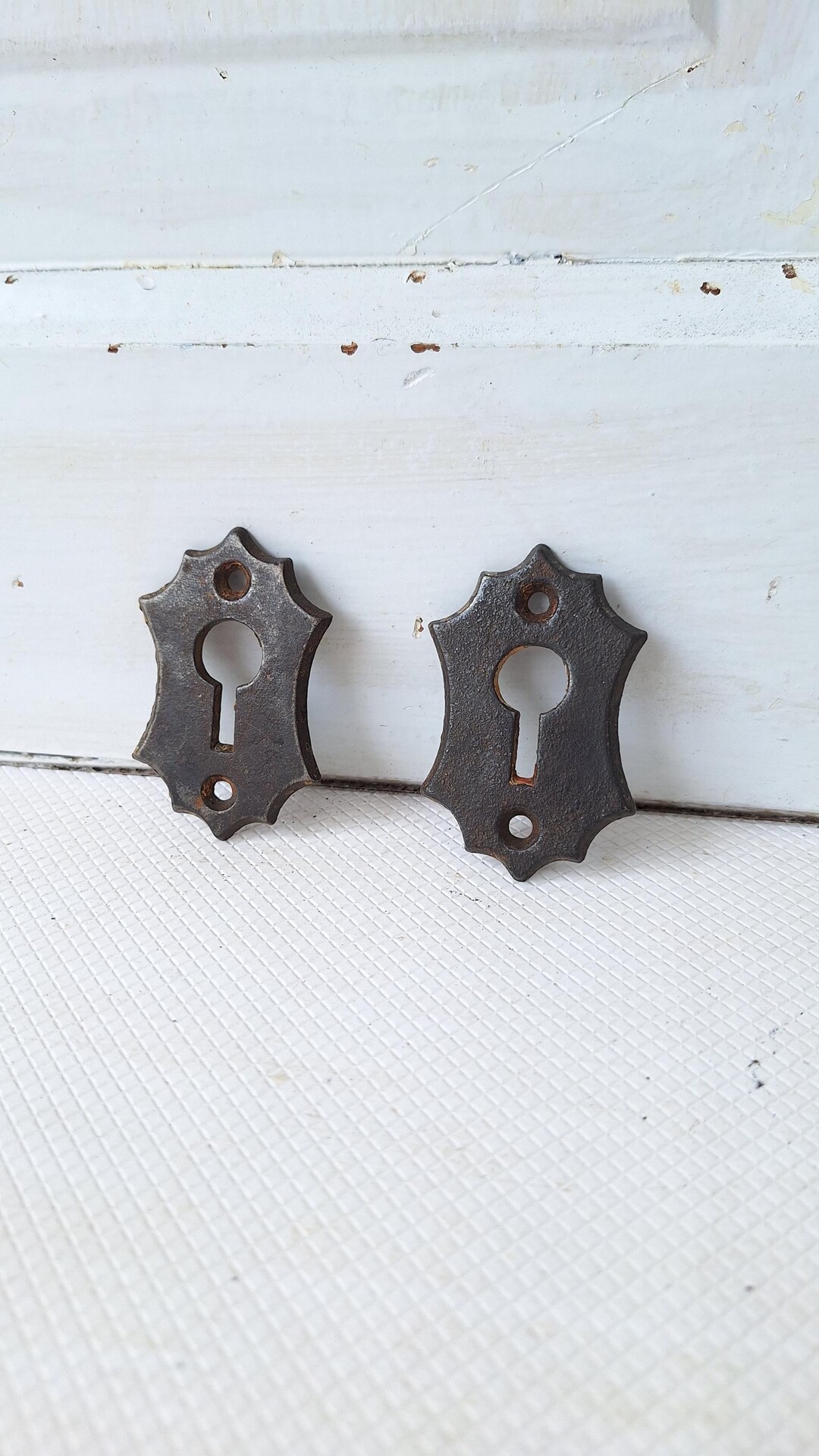 Antique Key Holes, Escutcheon, Antique Cast Iron Keyhole, Ornate ...