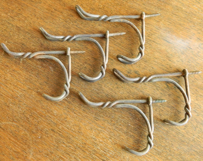 5 Vintage Wire Hooks, Twisted Wire, Antique Closet Hooks, Coat Hangers ...