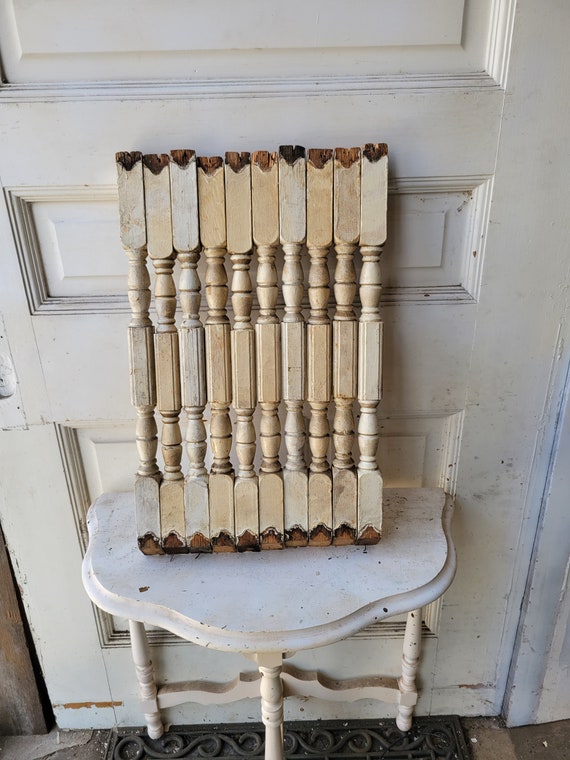 10 Antique Balusters Antique Spindles Staircase Railing - Etsy