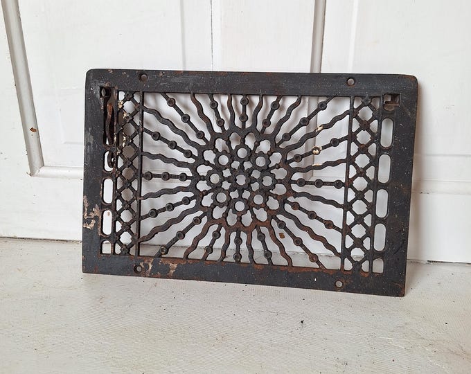 Antique Iron Sunburst Design Vent Cover, Vintage Cast Iron Grate ...