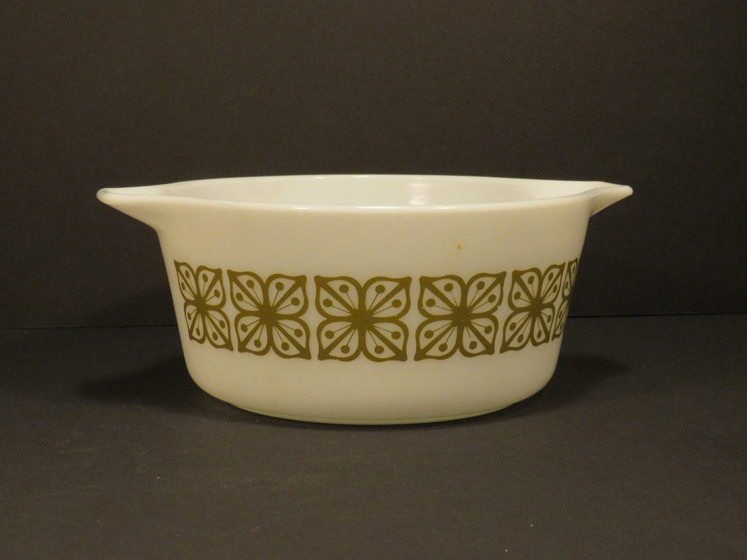 Pyrex 474-B Casserole Dish, 1 1/2 Quart, Verde Design With Green Square ...