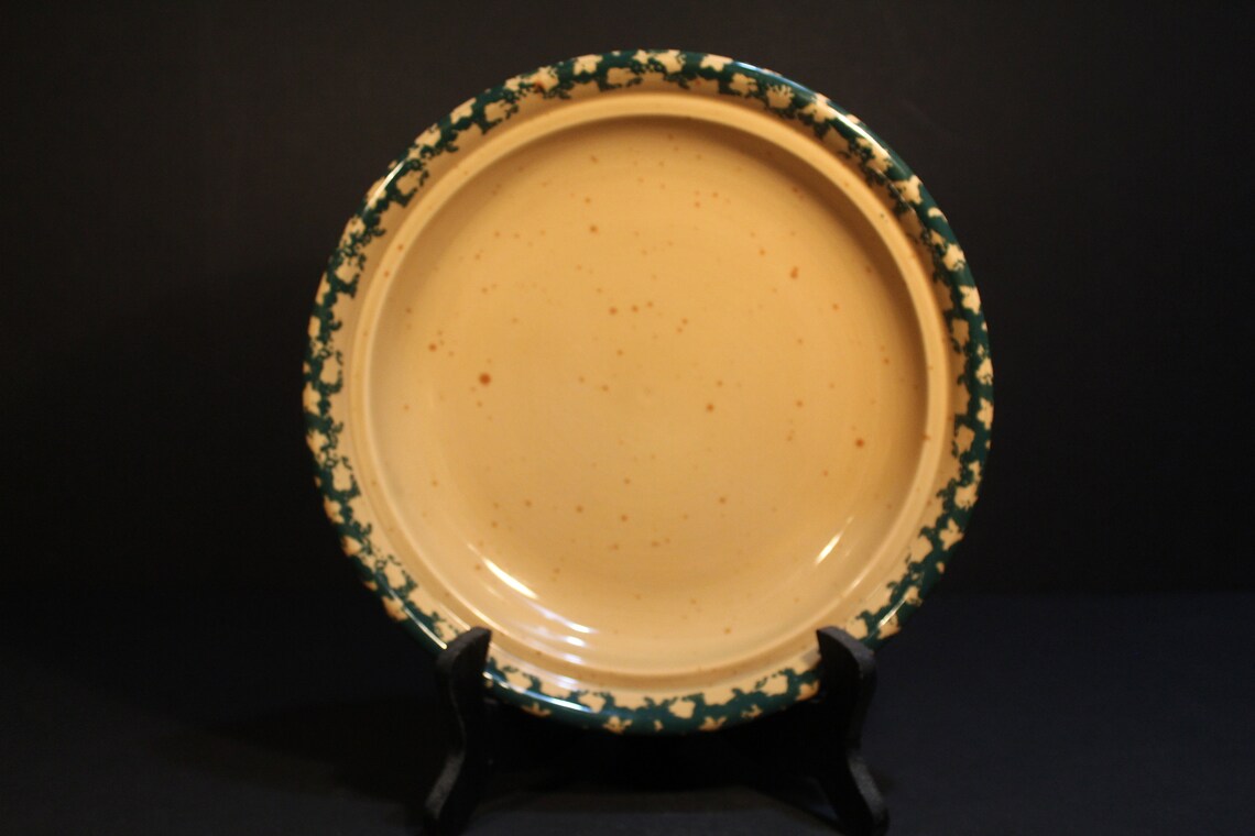 ABC Distributing Inc. "country Snowman" Stoneware Covered Pie Dish 9 ...