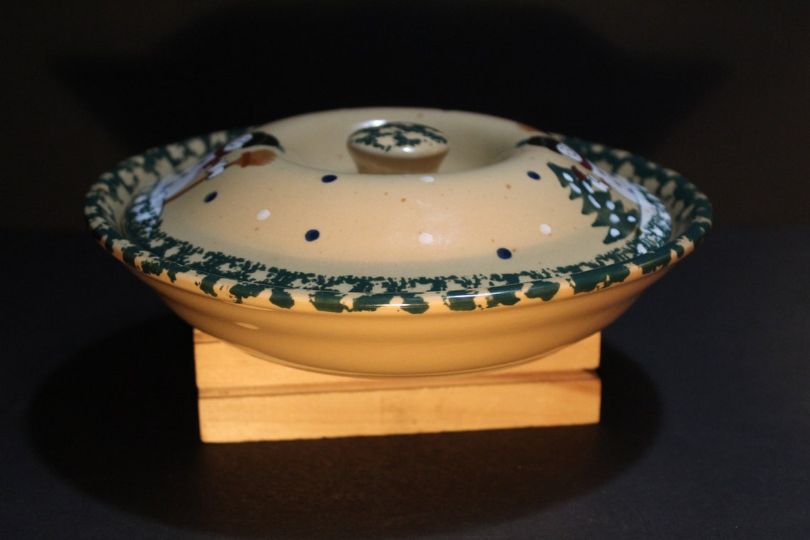 ABC Distributing Inc. "country Snowman" Stoneware Covered Pie Dish 9 ...