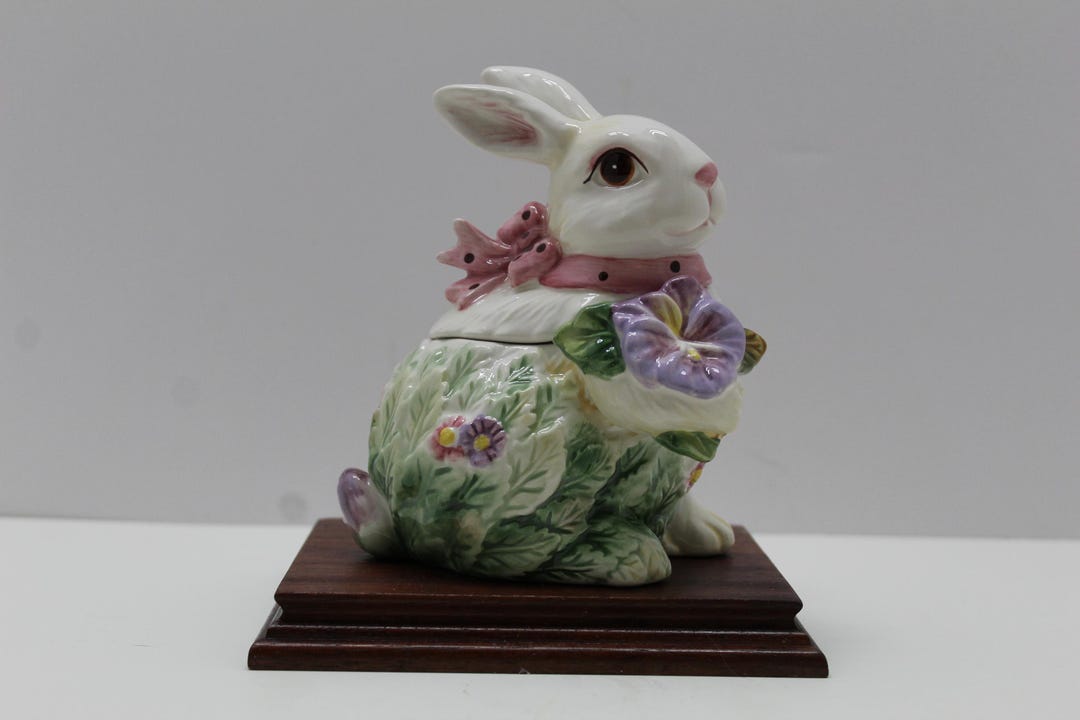 Corner Ruby Bunny Rabbit "pansy" Sugar Bowl, Easter Spring Collection ...