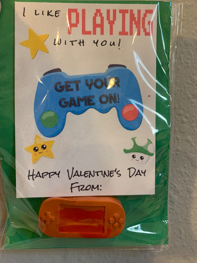 Gamer Valentines Day -classroom Gifts - Gamer Crayons - Valentine ...