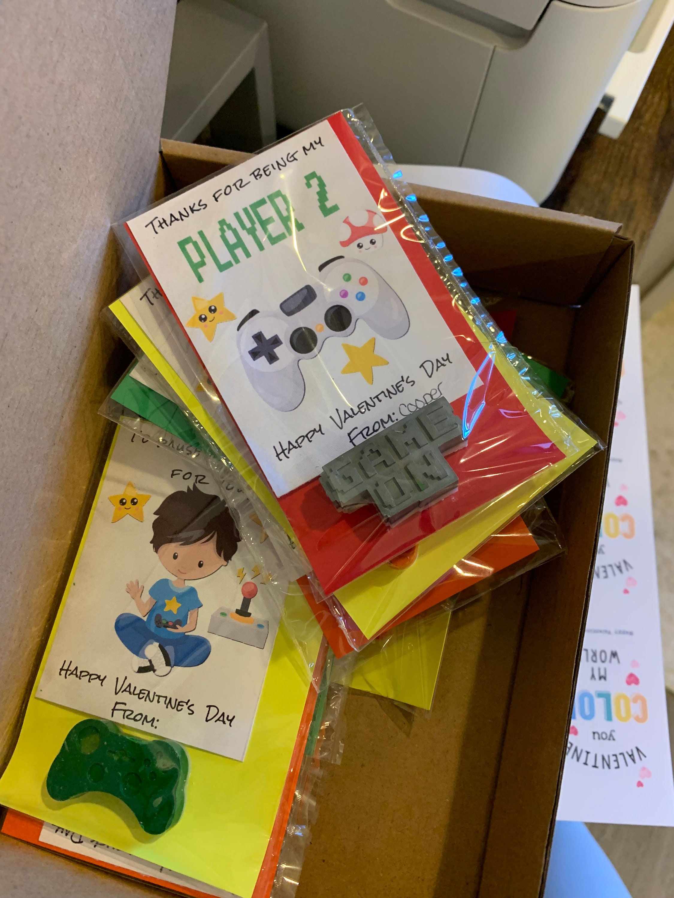 Gamer Valentines Day -classroom Gifts - Gamer Crayons - Valentine ...